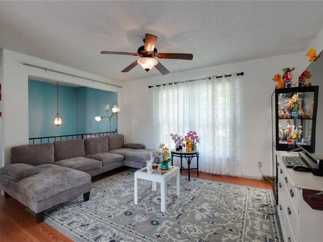 7312 NW 77th Terrace