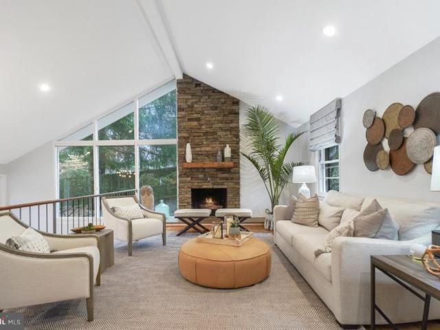 7312 Burdette Court