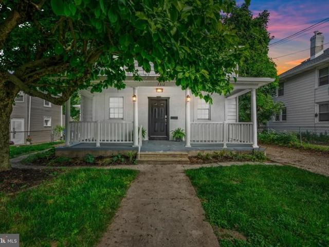 7312 Keenan St, Elkins Park, PA 19027