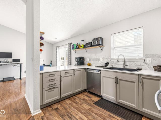 7312 Kimble Drive