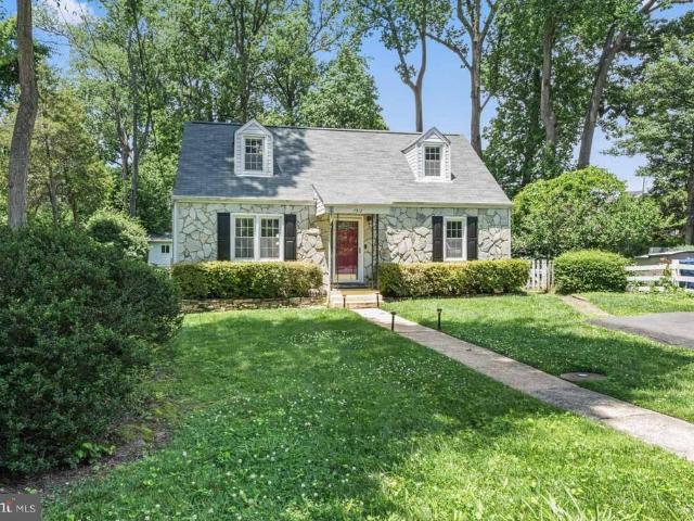 7312 Poplar Court