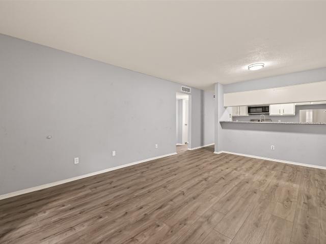 7313 Gulf Fwy, Unit 904, Houston, TX 77017 | MLS #13663