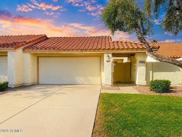 7313 S Bonarden Ln, Tempe, AZ 85283