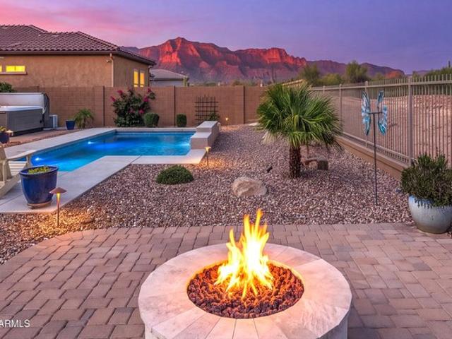 7313 S Bennett Cir, Gold Canyon, AZ 85118