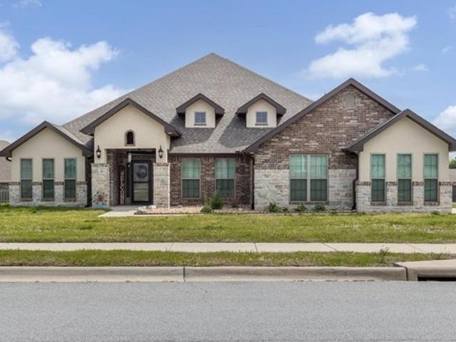 731 Cortland St, Bentonville, AR 72712