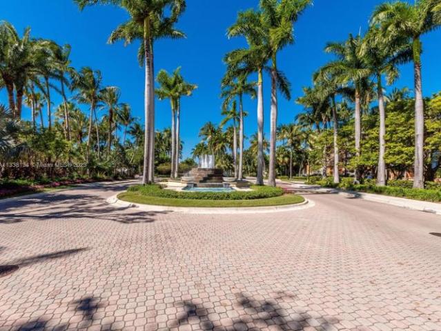 731 Crandon Blvd #507, Key Biscayne, FL 33149