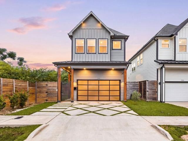 731 E 40th St, Houston, TX 77022