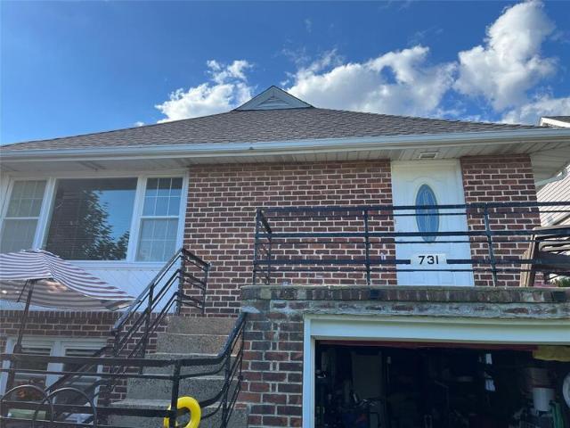 731 E Walnut Street, 2nd floor, Long Beach, NY 11561
