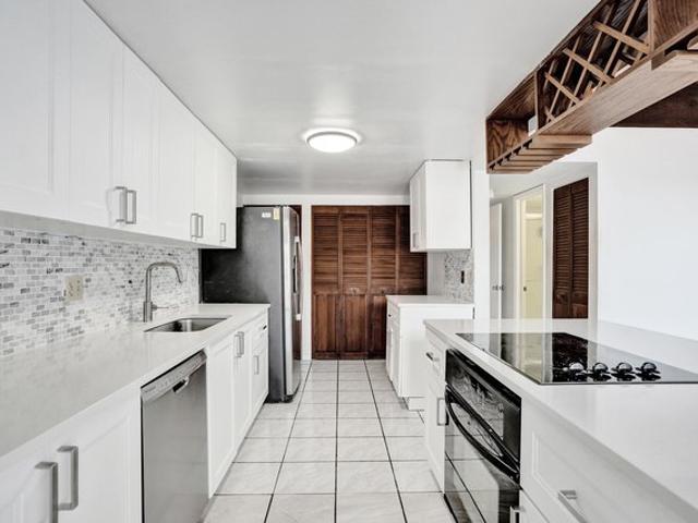 731 E Coco Plum Cir Apt 4, Plantation, FL 33324