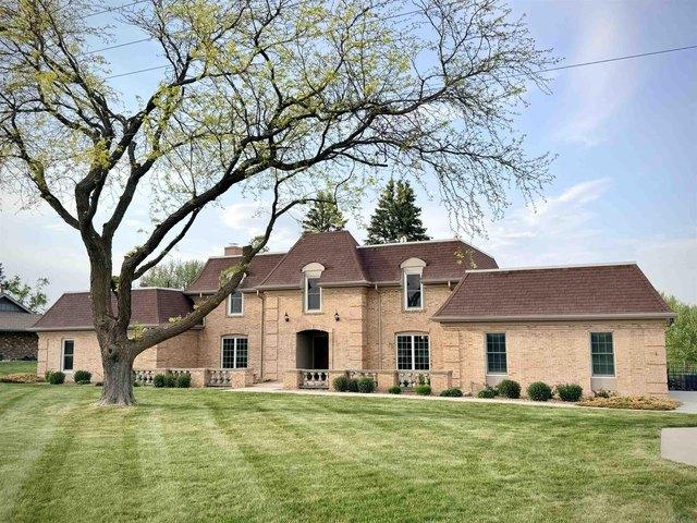 731 Highway 7, Storm Lake, IA 50588