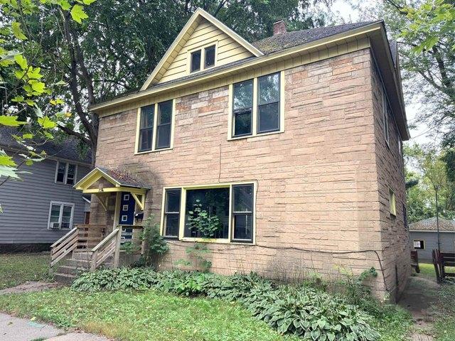 731 Jackson St, Wausau, WI 54403