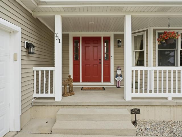 731 Oakbrook Drive