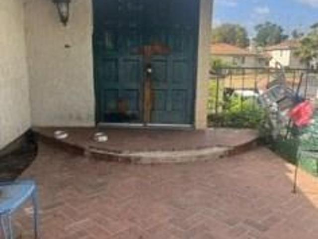 731 Loma Alta, Vista, CA 92083
