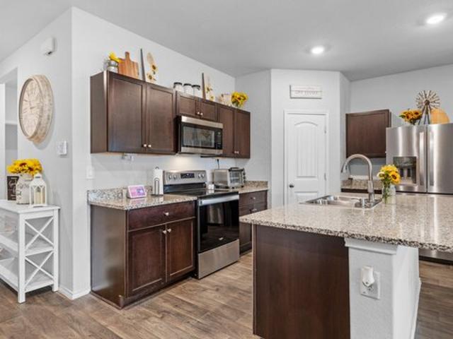 731 Monarch Dr