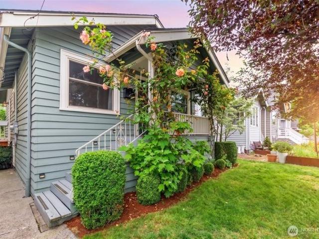 731 N 80th St, Seattle, WA 98103