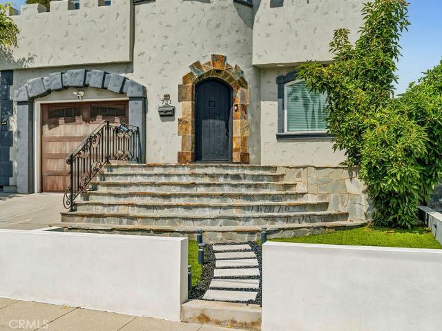 731 N Leland Avenue