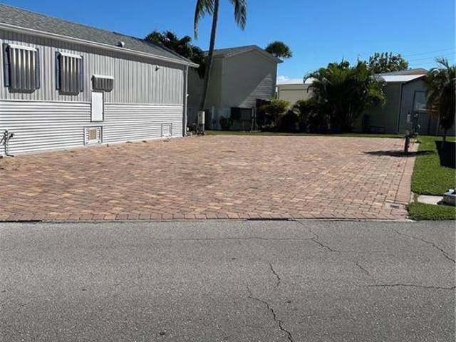 731 Nettles Blvd, Jensen Beach, FL 34957 | MLS #M20052 | Compass