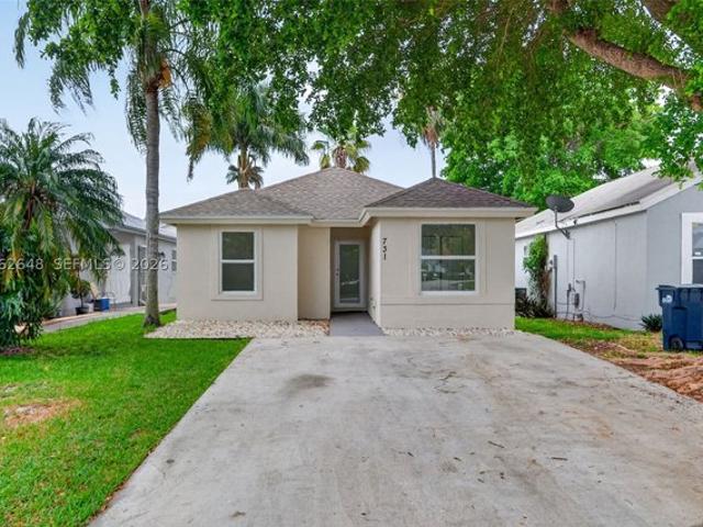 731 SW 10th St, Florida City, FL 33034