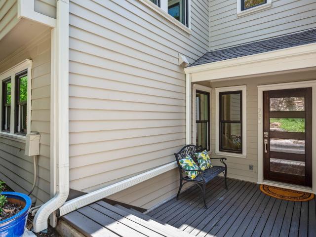 731 Patterson Ave