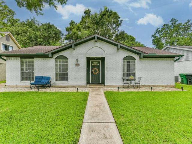 731 Reseda Dr, Houston, TX 77062