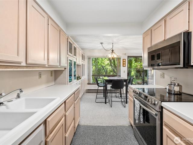 7324 N Skyview Place # E104