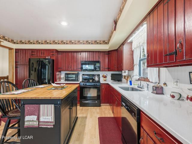 7324 Blue Ridge Trail