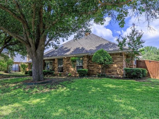 7324 Bramblewood Rd, Fort Worth, TX 76133
