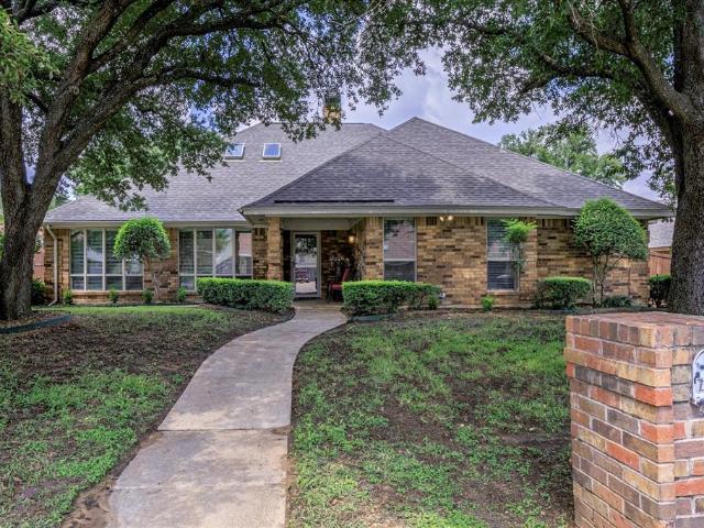 7324 Bramblewood Rd, Fort Worth, TX 76133 | MLS #21240 | Compass