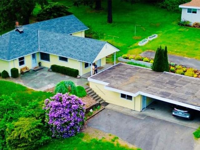7324 S 131st Ct, Seattle, WA 98178