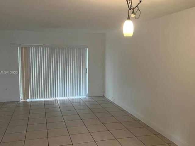 7324 82nd St SW #B108, Miami, FL 33143