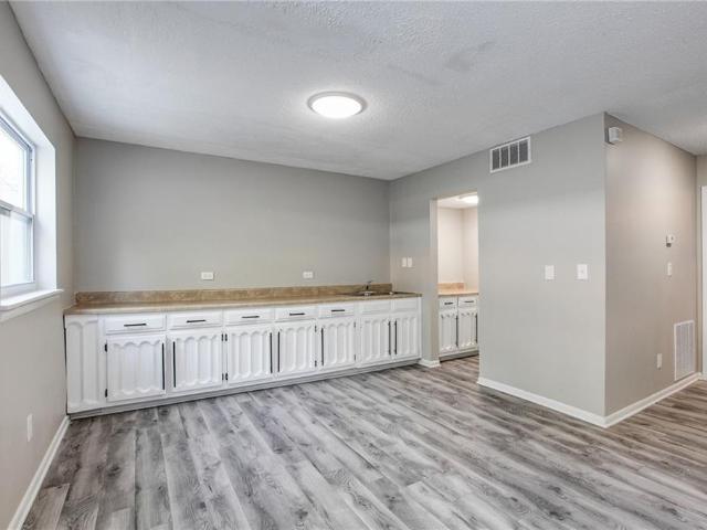 7325 Cardigan Cir, Atlanta, GA 30328 | MLS #7766 | Compass
