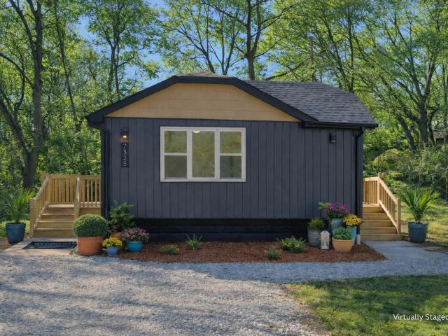 7325 Locust Ave, Gary, IN 46403 | MLS #12642