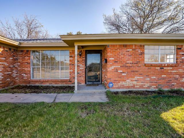7325 Trimble Dr, Fort Worth, TX 76134 | MLS #21213 | Compass