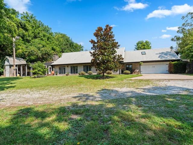 7327 W Farm Road 88, Willard, MO 65781