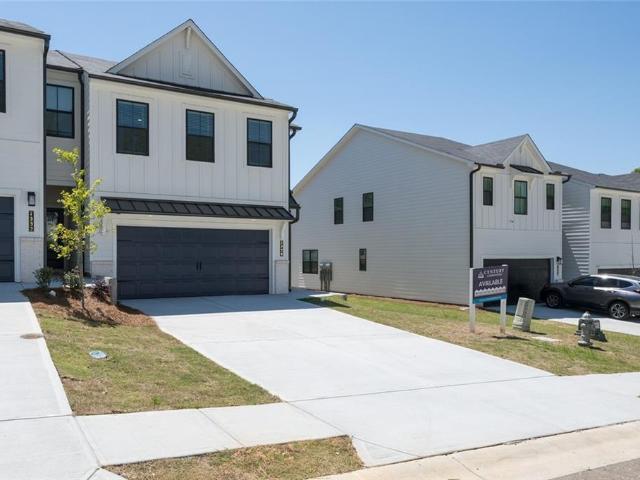 7328 Mulberry Trace Ln, Hoschton, GA 30548 | MLS #7761