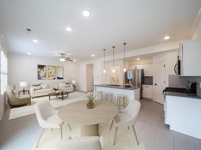 7328 Aaron Street