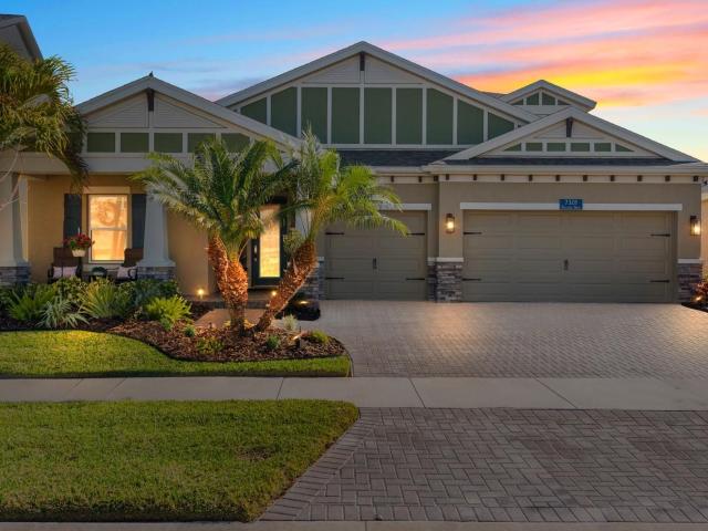 7328 Paradiso Dr, Apollo Beach, FL