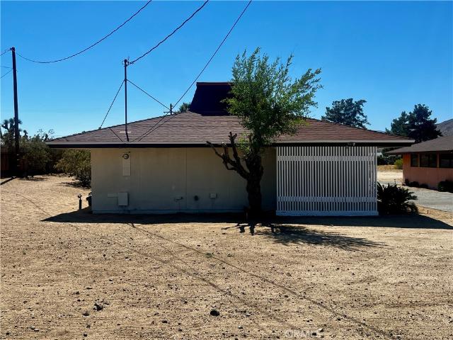 7328 Valley Vista