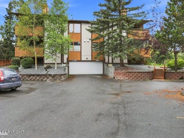 7320 Huntsmen Cir Unit 18E, Anchorage, AK 99518
