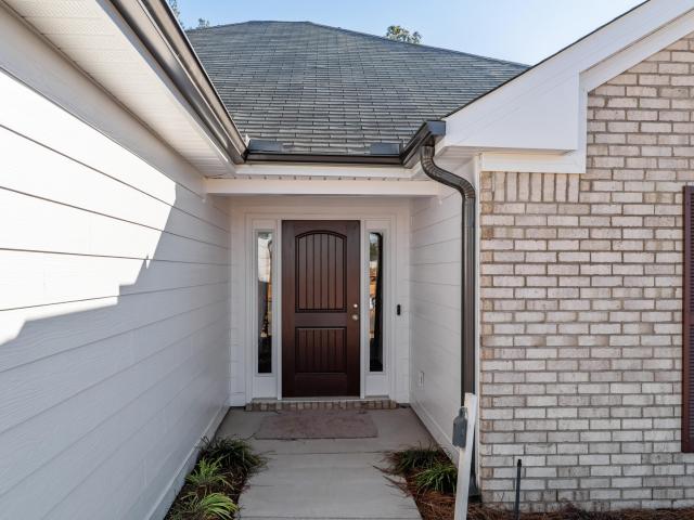 7320 Paisley Circle