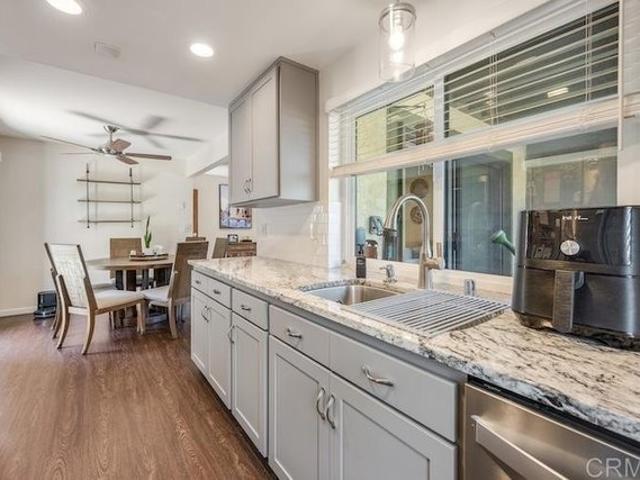 7320 Park Ridge Dr Unit 113, San Diego, CA 92120
