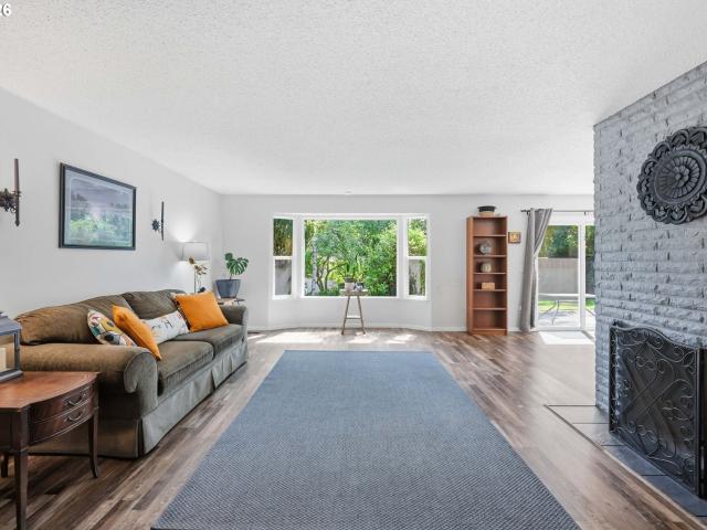 7320 SW 142ND AVE