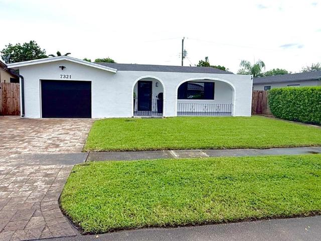 7321 Allen Dr, Hollywood, FL 33024 | MLS #A11895 | Compass