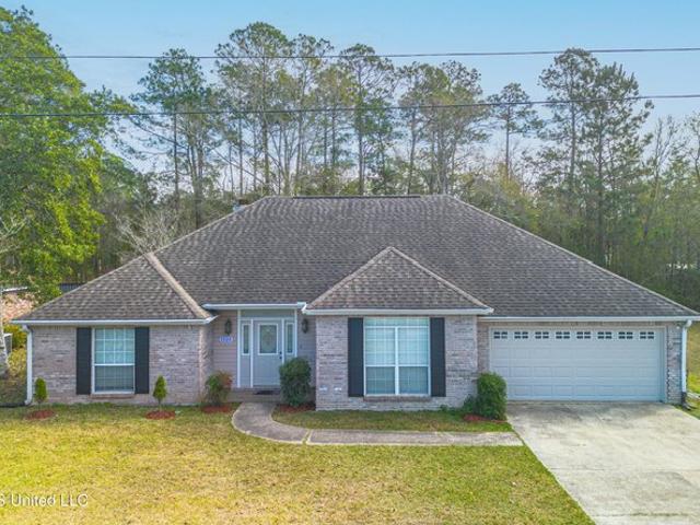 7322 Analii St, Diamondhead, MS 39525