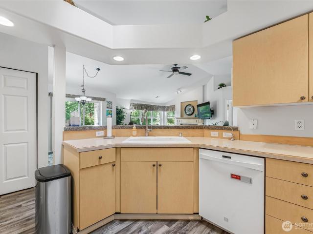 7322 Centerville Court # 404