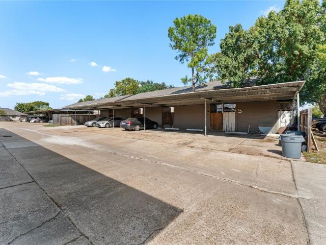 7322 Crownwest St, Unit 7322, Houston, TX 77072 | MLS #76552 | Compass