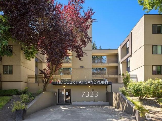7323 Sand Point Way NE Unit 312, Seattle, WA 98115