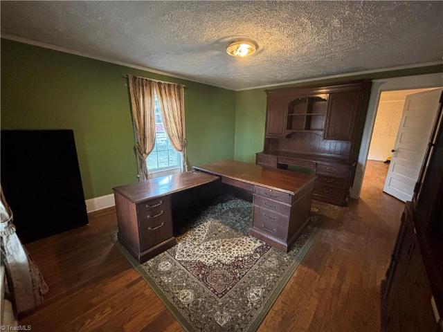 7323 Shadyside Drive