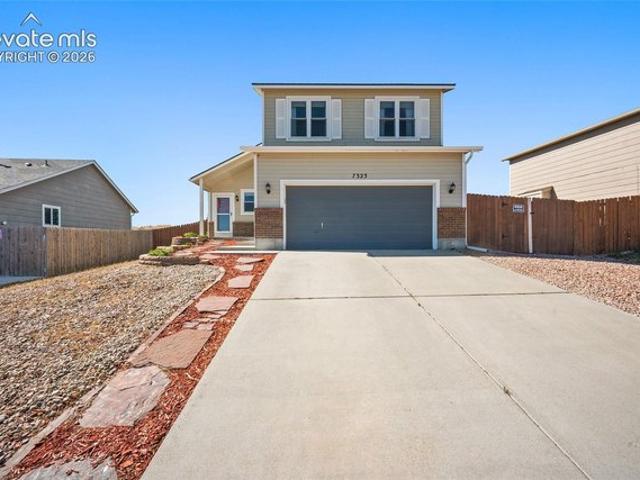 7323 Willowdale Dr, Fountain, CO 80817