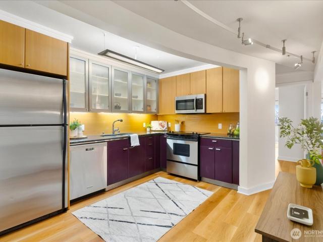 732 11th Avenue E # 404